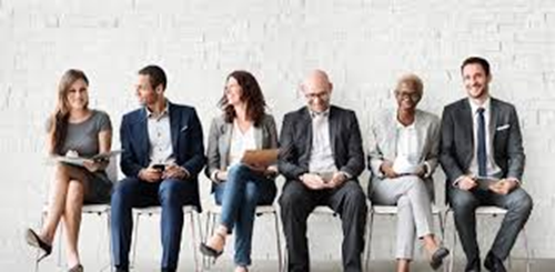 Bridging the Generation Gap: Fostering Harmony and Productivity in the ...