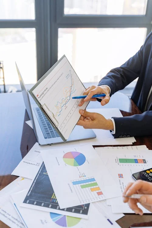 Reading Between the Spreadsheets: How Data-Driven Decisions Are ...