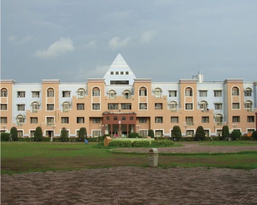 Dwarawati Bhaktniwas Shirdi. Dwarawati Bhaktniwas Shirdi | by ...