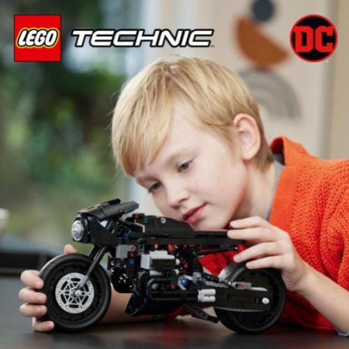 The LEGO Technic The Batman Batcycle — easily snaps together to build a ...