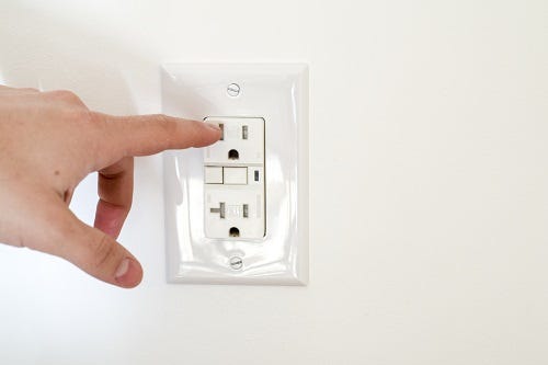 Electric Shocks: Signs and Symptoms | by Give First Aid | Medium