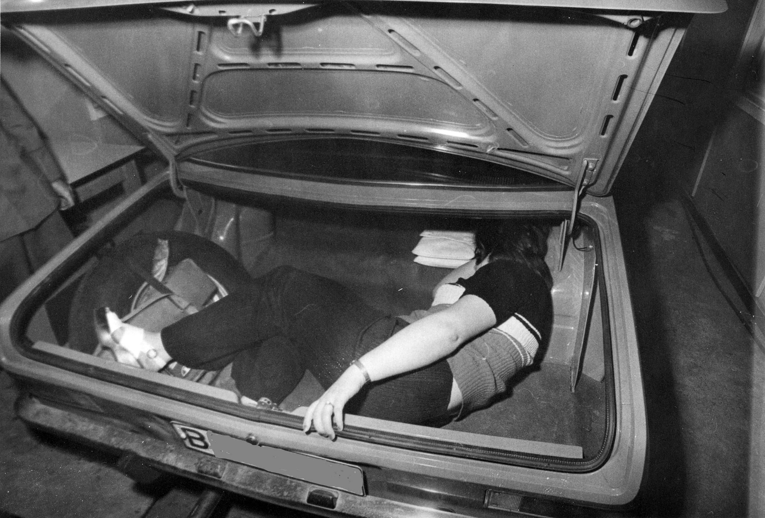 Berlin Wall Escape Attempts