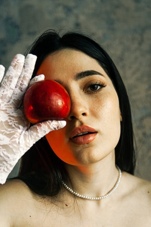 The Downsides Of Being Labeled As "Pretty" | Modern Women