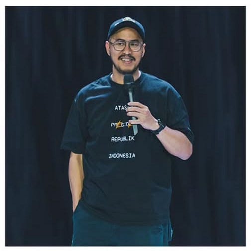 Distorsi Humor dan Manuver Kritik: Antara Kejujuran Dan Luka Yang Kita ...