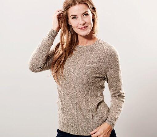 The Ultimate Guide to Cashmere Women’s Jumpers: Luxurious Comfort and ...