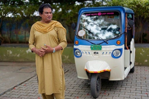 Empowering Lives: Electric Rickshaw Donation Transforms Trans Woman’s ...
