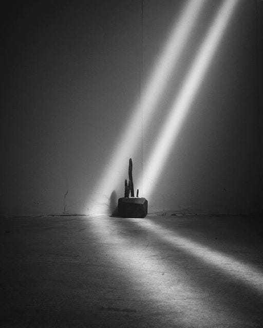 Silencio. Lo absoluto del silencio, la inmensidad… | by Maria Paula ...