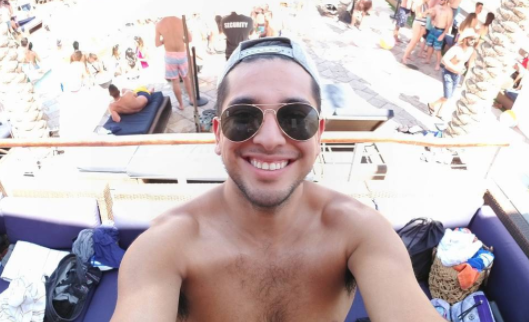Interview with Derek Chavez (Real World Cancun) | by Allan Aguirre | Medium