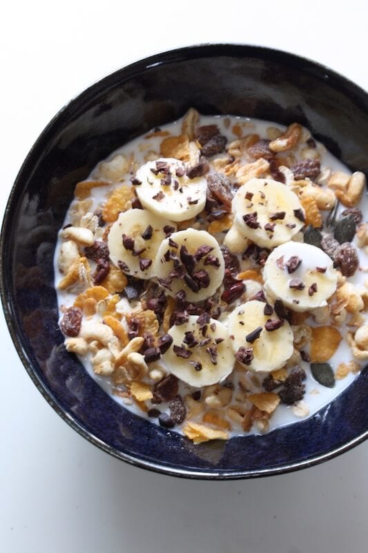 話題のスーパーフード「カカオニブ」気になるけれど、どのように使う？-お菓子編- | by Whosecacao | Medium