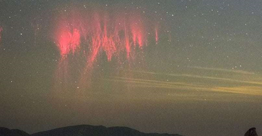 Red Sprites (Part 1). This is part 1 of a series of… | by Nicholas ...