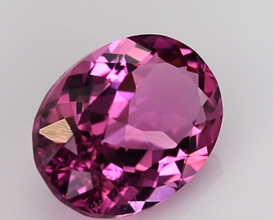 Natural Rubellite Stone online - Gempiece - Medium