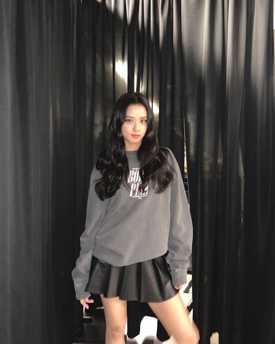 BLACKPINK Jisoo, atmosphere + visual, everything is perfect… - jenny - Medium