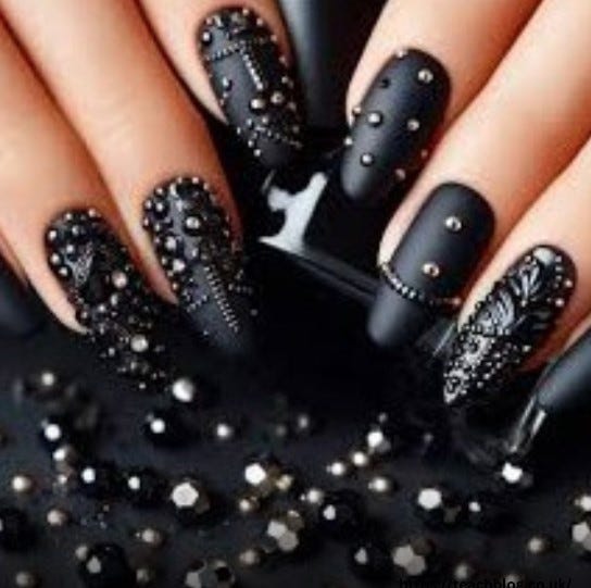 A Beginner’s Guide to Simple Black Nail Designs: Embrace the Elegance ...