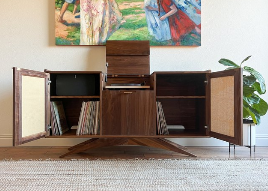 How I Built A Simple, Modern Console Table In One Day | by Johnoliver ...