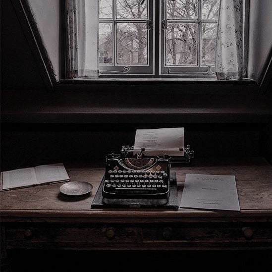 Teruntuk kamu, pemilik netra biru kesayanganku. | by ruang rasa renayla ...