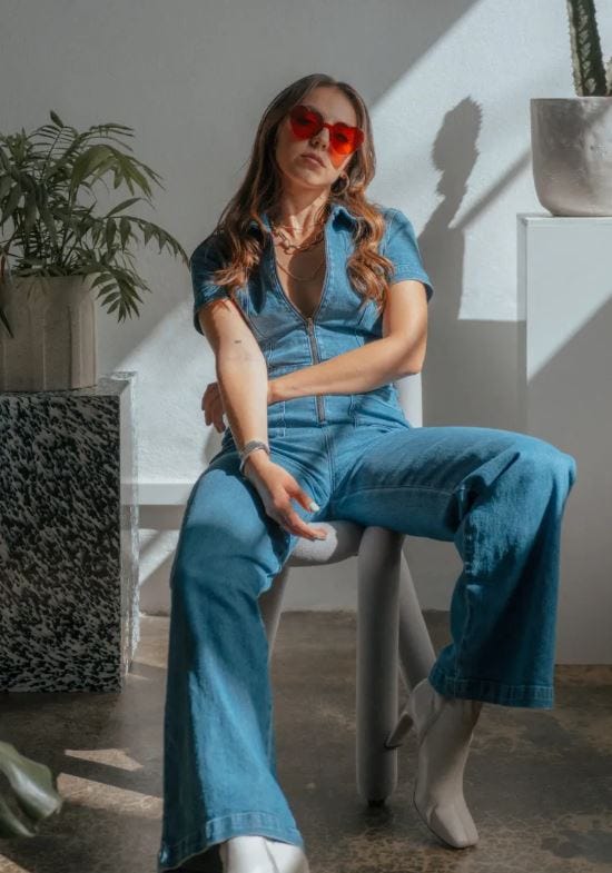 Alethia’s “De Tu Mano” Blends Love, Rhythms, and Cultural Influences in ...