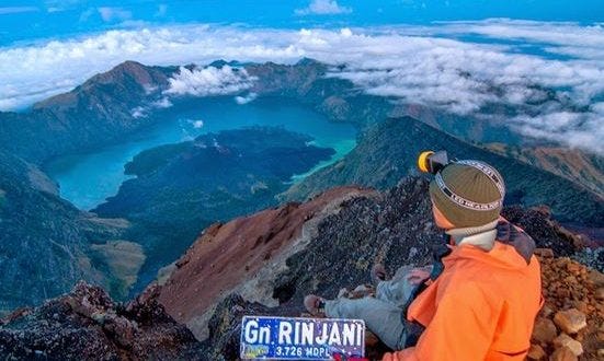 WISATA GUNUNG RINJANI LOMBOK. Wisata Gunung Rinjani Lombok merupakan… | by 081 327 087 397 ...