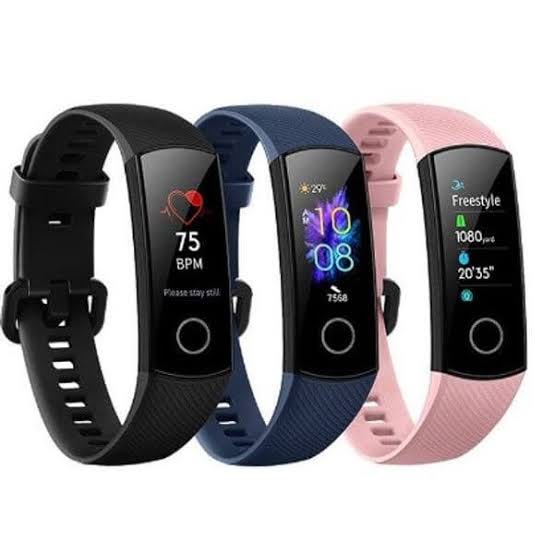 ExtremeBand Track Review- Extreme Band Fitness Watch Reviews! | Medium