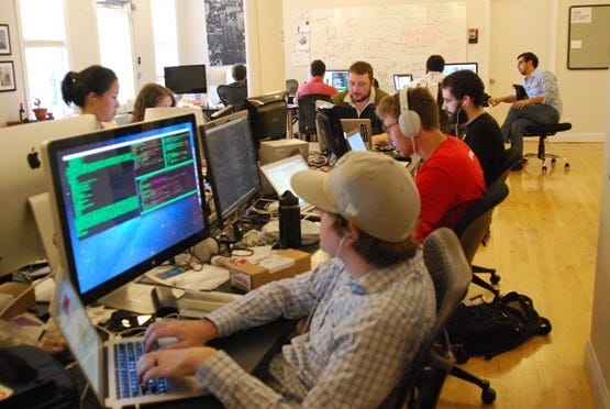 5 reasons open plan offices suck for agile teams. | by Ian Ames ...