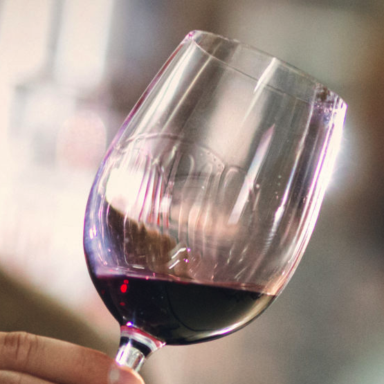 L grimas Del Vino Conozcamos Al Efecto Marangoni By Juventud l-grimas-del-vino-conozcamos-al-efecto-marangoni-by-juventud