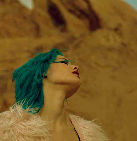 Back to BADLANDS: a Retrospective of Halsey’s Debut Album | by KF ...
