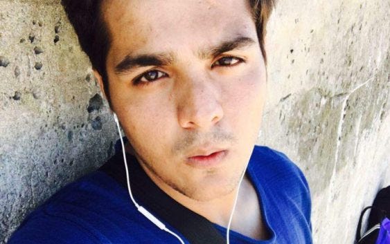 7 things you want to know about Ashish Chanchlani | by Justapost | Medium