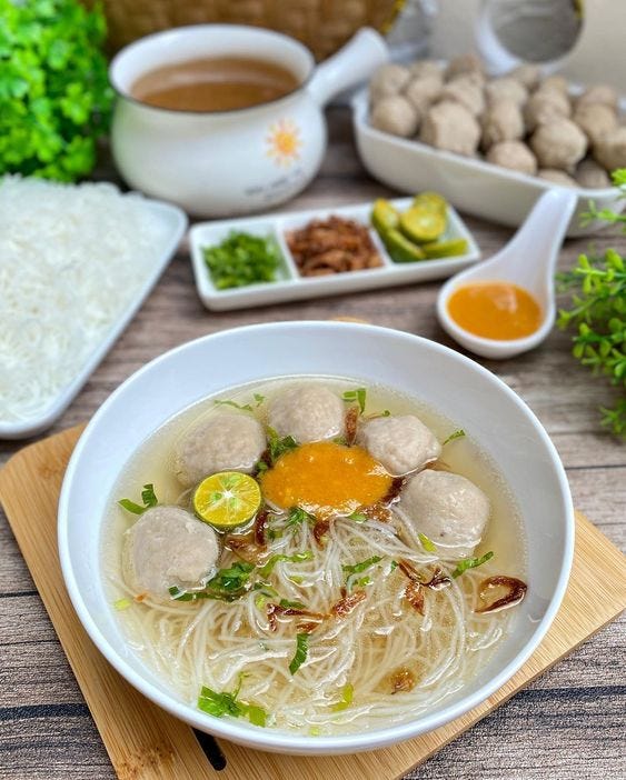 Bulan Sepuluh. Udah masuk bulan sepuluh aja nih, gak… | by Ivo MS | Medium