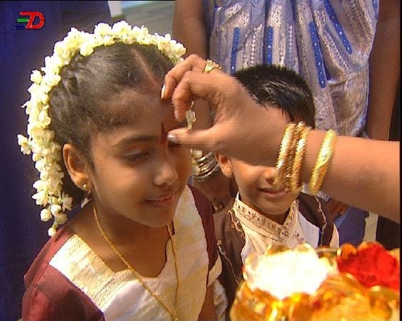 The Significance of Tilak in Hindu Traditions | by Nikitaastroindusoot ...