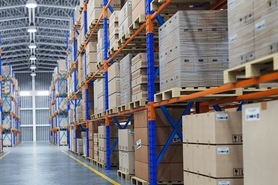 RAK BESI GUDANG UKURAN BESAR UNTUK WAREHOUSE INDUSTRI: SOLUSI ...