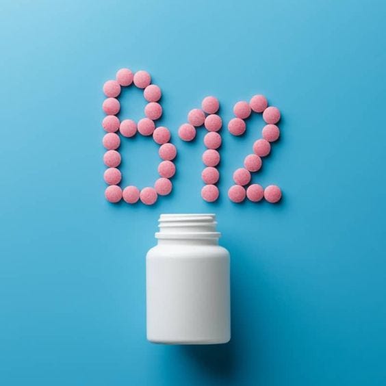 Uncommon signs of vitamin B12 deficiency: low levels of vitamin B12 ...