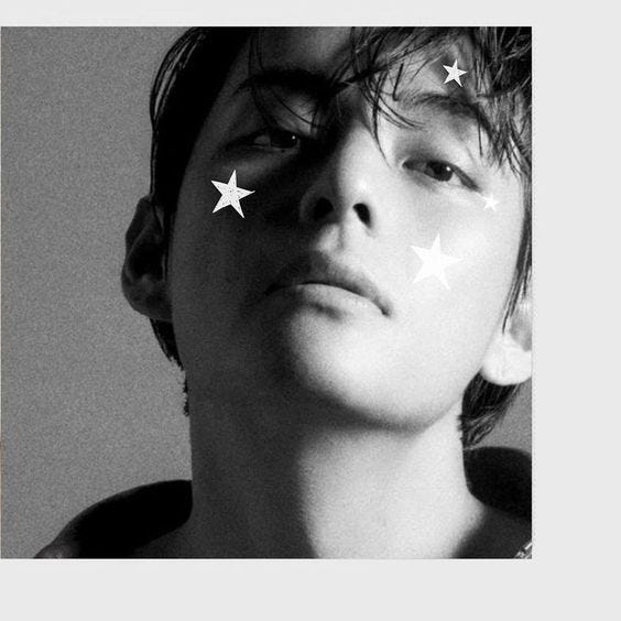 Kim Taehyung - Naial Candana, - Medium