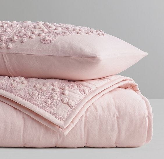 “Pillows in Dubai: Discover the Perfect Pillow for Your Ultimate ...