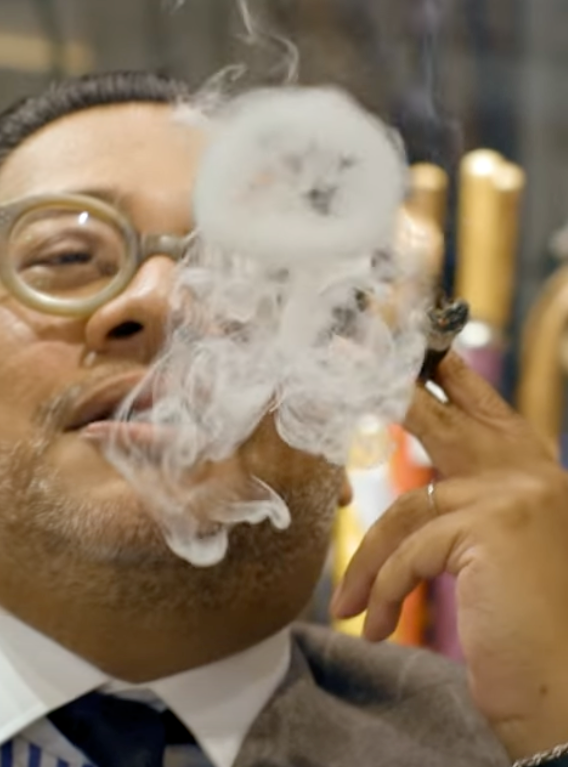 How to Blow Smoke Rings with Cigars | by Happy Smoking | Happy Puffs ...