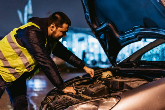 The Crucial Role of Breakdown Recovery Services in Modern Motoring | by ...