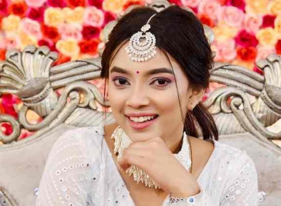 Nishtha Kesarwani (_nishtha_k_) Age, Biography, Wiki, Family, Boyfriend ...
