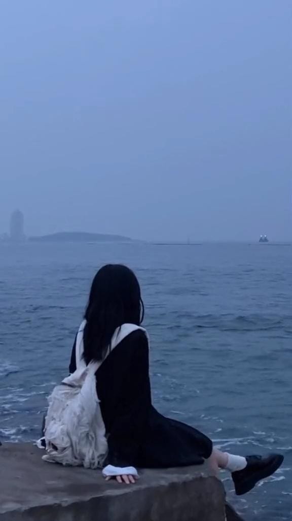 The Weight of Love Unreturned.. Because begging for love felt like ...