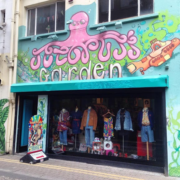 Vintage & Record shops - Belfast 2017 | by Arturo Osterberg | Medium