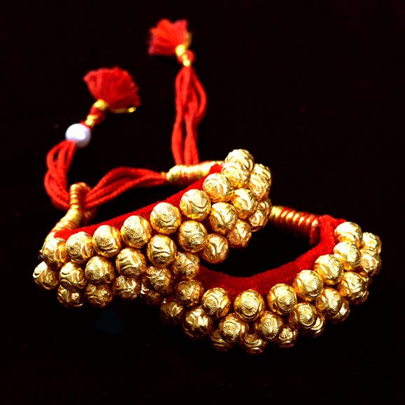 The Significance of Garhwali Traditional Jewellery | by Kundan Mala ...