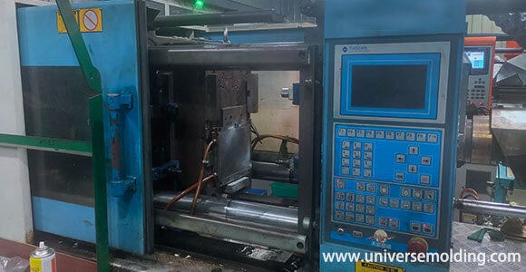 Introduction to plastic injection molding process steps | by Universe ...