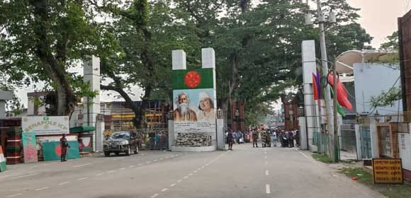 India-Bangladesh trade through Burimari and Hili land ports to remain ...