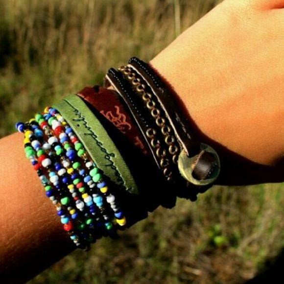 Beautiful Bracelets for Beautiful Women Around the World | by Micaela ...