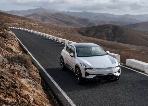 covers come off ultra-futuristic electric SUV - Rocket Hub - Medium