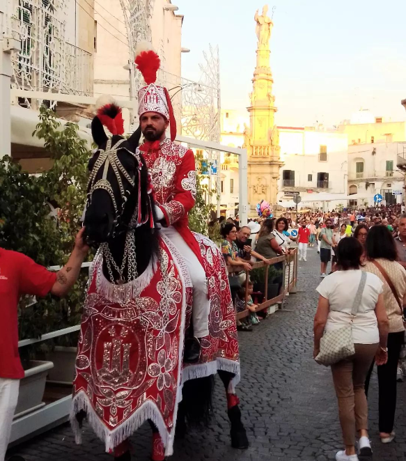 Big Event in Ostuni: on 26 August Folk Fest “Cavalcata di Sant’ Oronzo ...