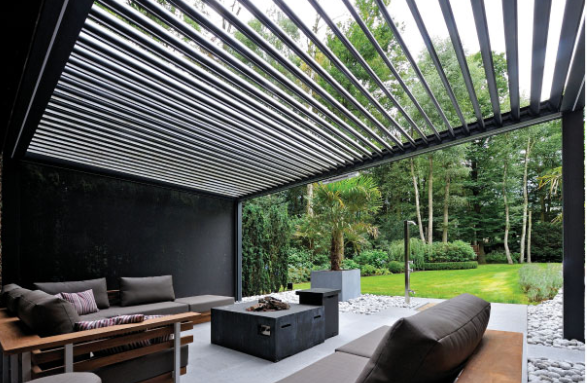 Exploring Louvre Roof Systems: Enhancing Outdoor Living with Innovative ...
