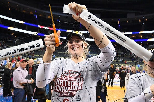 KATHRYN PLUMMER LOOKS BACK ON A HISTORIC COLLEGE CAREER | by Leeza ...