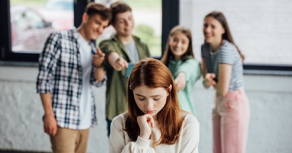 ¿ Por que es tan importante la aceptación social? | by Andreaserrano ...