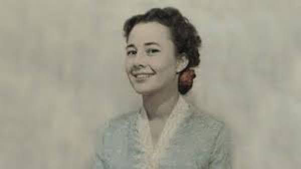 The Heroic Female Missionaries Of World War II | by Janice Harayda ...