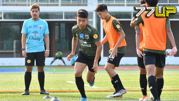 ช้างศึกยู-19 ซ้อมเข้มเตรียมอุ่น ยู-17 | by Yuttana Longtaw | Medium