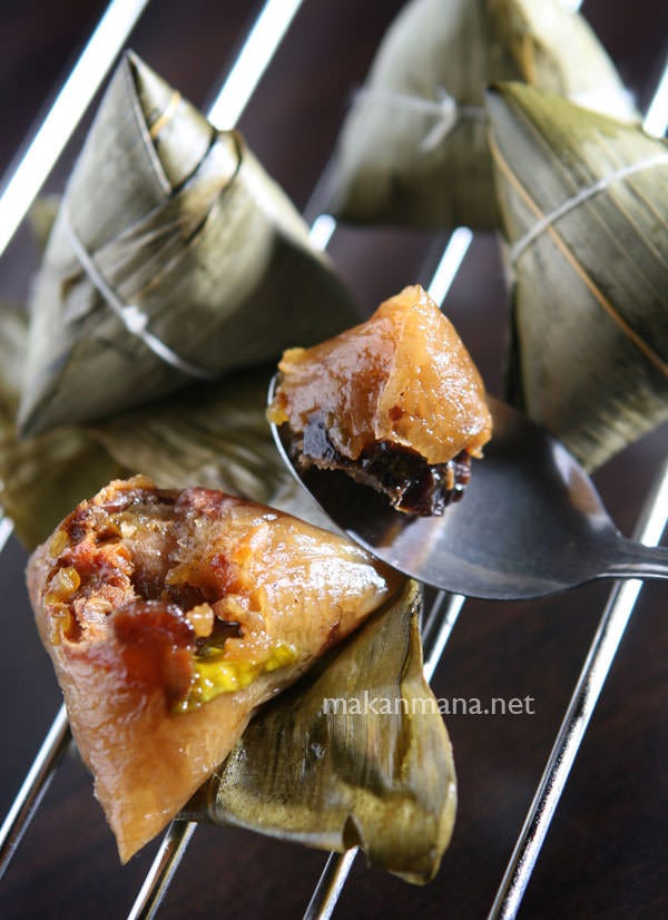 Mini Bakcang from Mom’s Kitchen | by Bobby Wongso | Medium