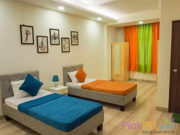 Bond between PG Owner and paying guest | by Pick PG | Medium